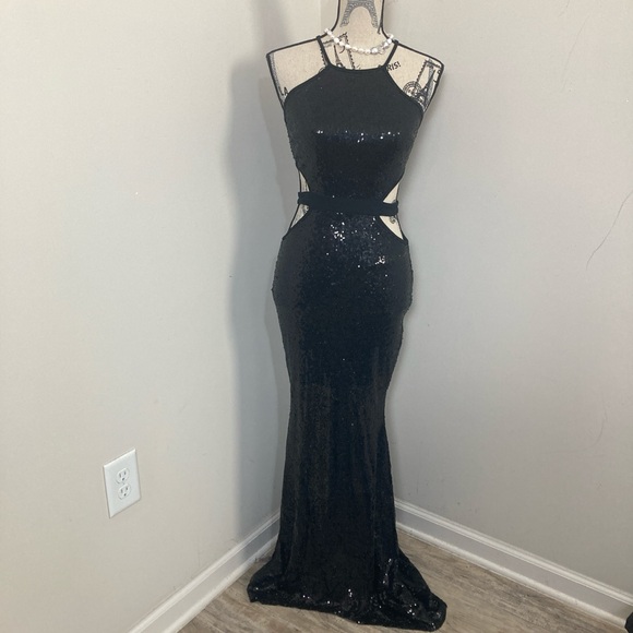 Windsor | Dresses | Windsor Black Sequin Cut Out Prom Wedding Formal Gown | Poshmark